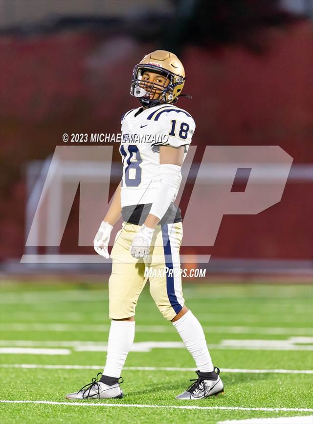 Photo 16 in the Mater Dei Catholic @ Point Loma Photo Gallery (170 Photos)