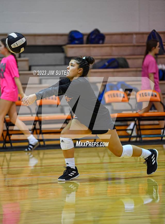 Photo 24 in the Somerville vs Anderson-Shiro Photo Gallery (187 Photos)